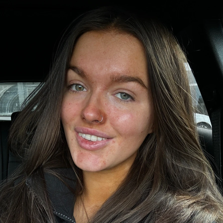 Sophie 🧸 - Fanvue