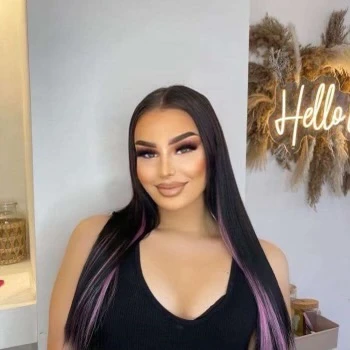 TS HENNESSY - Fanvue