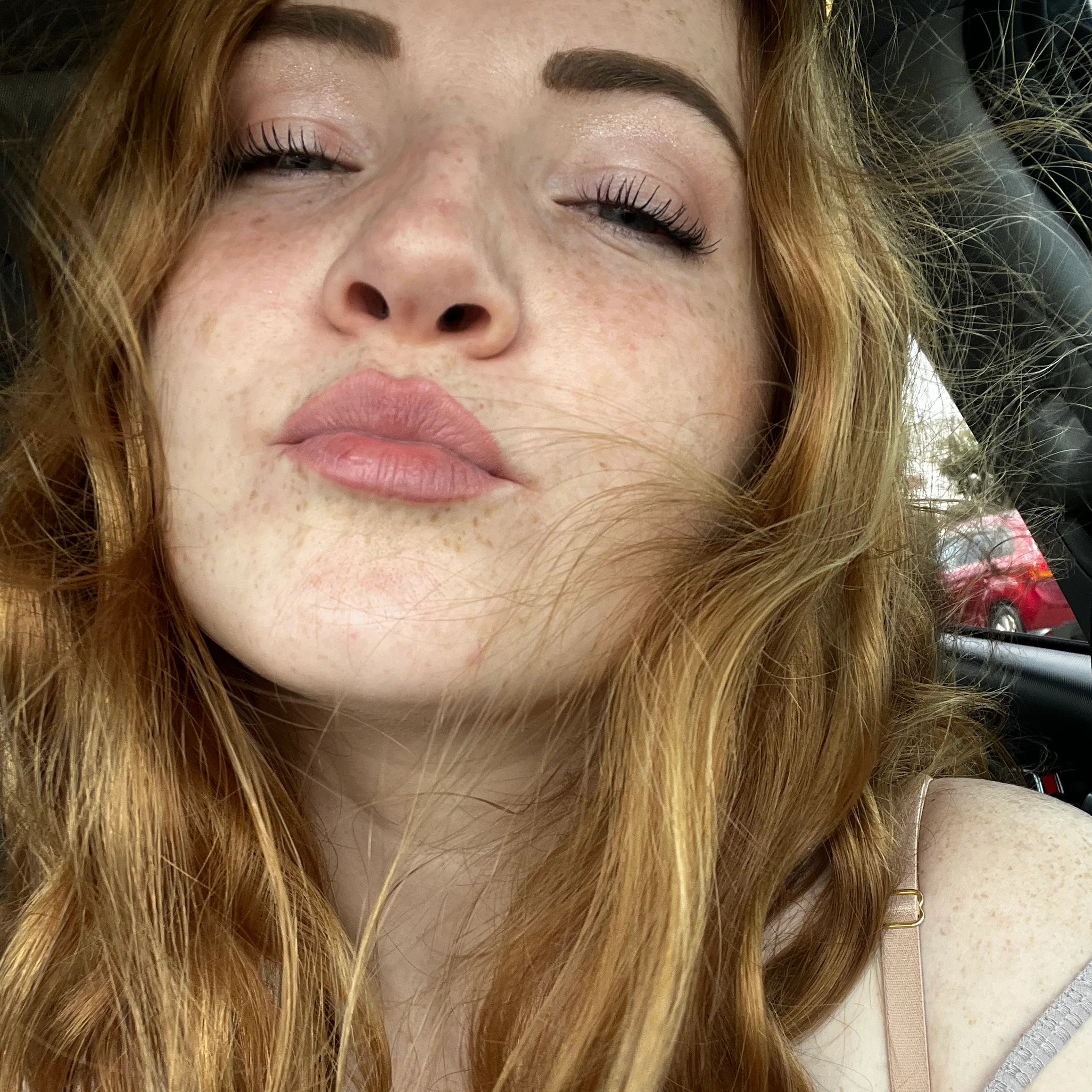 Allie Brooks - Fanvue